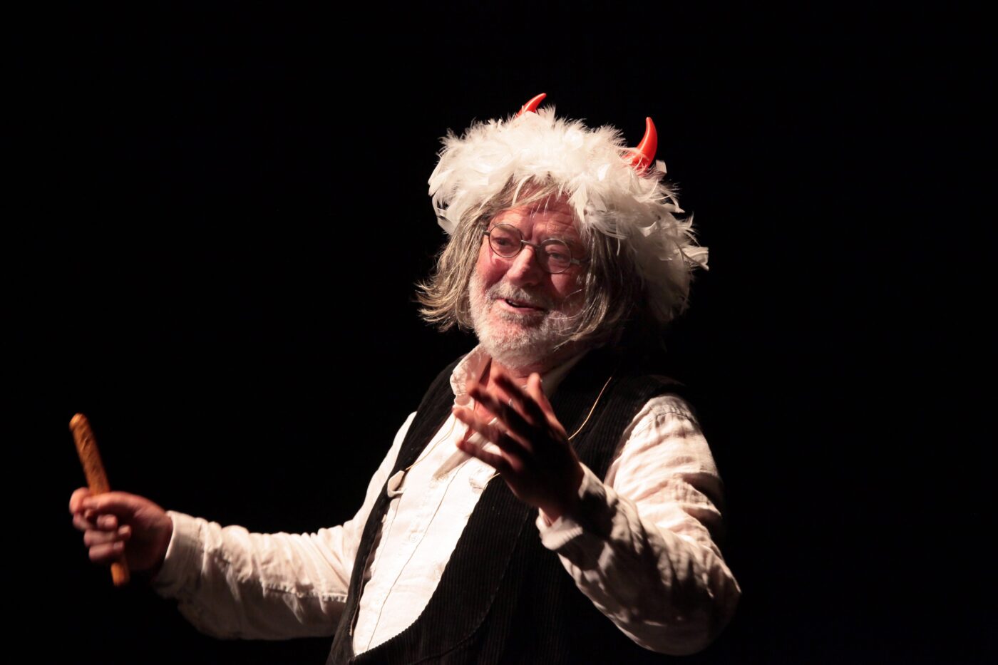 La choucrouterie, un restaurant et un théâtre avec Roger Siffer • Les ...