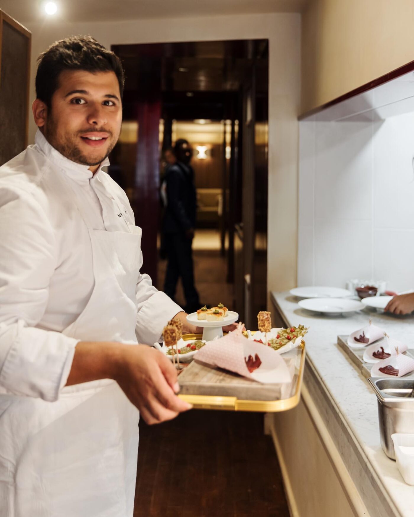 Omar Dhiab obtient une étoile pour son premier restaurant • Les ...